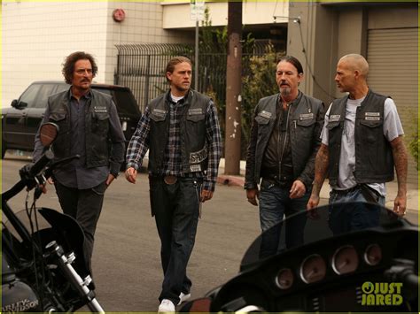 Sons Of Anarchy Series Finale Spoilers Did Jax Live Or Die Photo