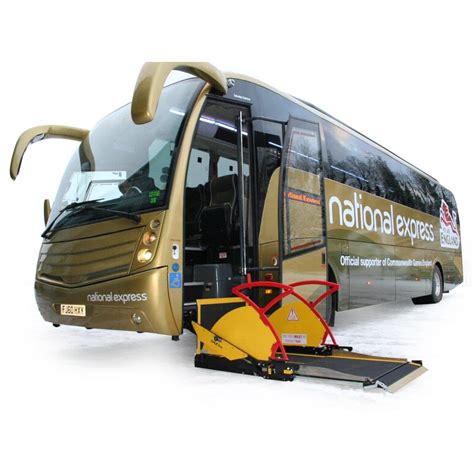 Подъемная платформа для инвалидного кресла - Access™ Coach Front ...