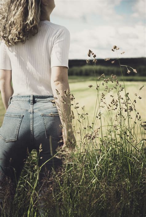 Women And Blue Jeans Wallpapers Wallpaper Cave