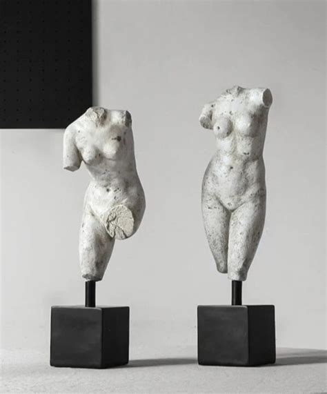 Venus De Milo Standing Sculpture Barcelona Designs