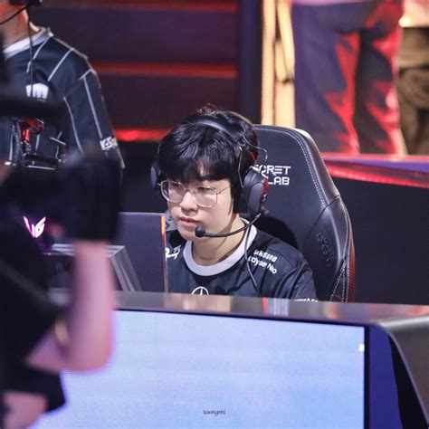 룽미📸 On Twitter 230611 Gen Vs T1 Zeus 제우스 최우제