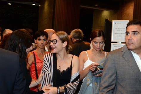 D Nia Neto Completamente Nua Em Perdidos Celebridades Flash