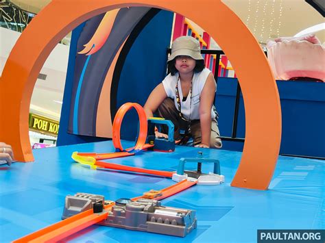 Hot Wheels Let S Race Bm Paul Tan S Automotive News