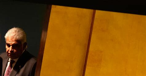 Ο πρόεδρος του Παναμά απαντά στις απειλές Τραμπ για τη διώρυγα ΕΦΣΥΝ