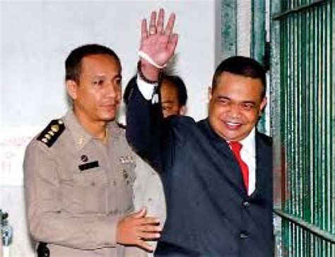 មេដឹកនាំអាវក្រហមថៃ ត្រូវបន្ថែមទោសជាប់ពន្ធនាគាពីរឆ្នាំទៀត សម្លេងសហគមន៍ខ្មែរ