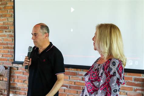 Fundação Wilson Picler Capacita Mais De 230 Mil Pessoas Gratuitamente