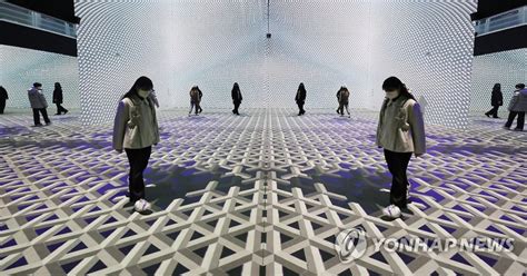 빛과 색채의 향연