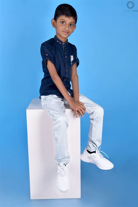 Yuvraj Prajapati Castyou