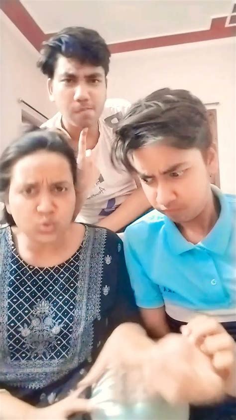 Apki Weakness Kya Hai😅😂 Comedy Funny Realfools Comedyfilms