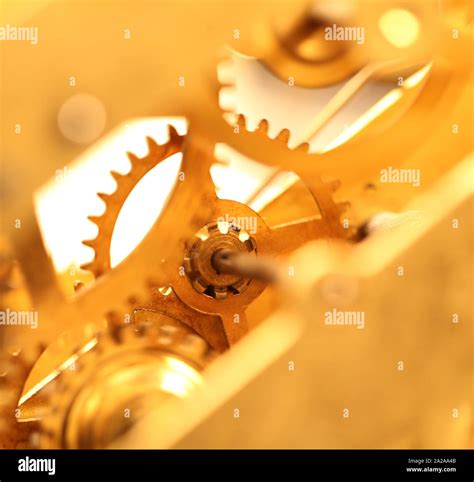 Clock Mechanism Operation At Alica Martel Blog