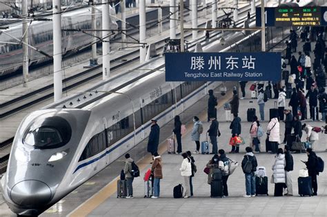 2025 Spring Festival Travel Rush China Daily