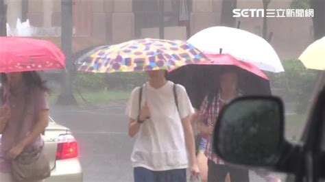 崩潰！大雨天帶孩子叫uber被拒載 司機：小孩滿六歲嗎？網猜「這原因」 生活 三立新聞網 Setncom