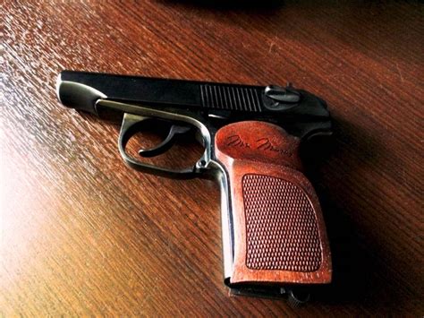 Мастерская по дереву, рукоятки и накладки для пистолетов. : Тюнинг ...