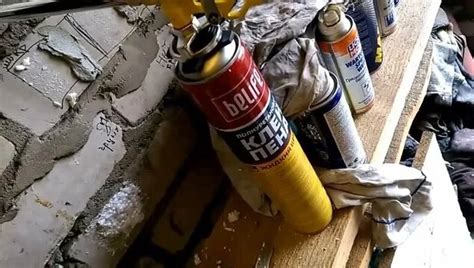 Часть 1 Утепляемся Чем клеить пенопласт Смотреть онлайн в поиске Яндекса по Видео