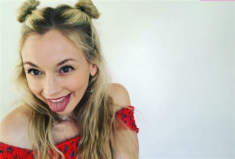 Emily Kinney Nude Porn Pictures Xxx Photos Sex Images 4079288 Pictoa