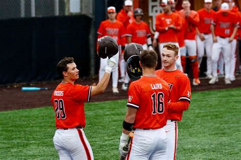 Takats And Chopin Homer To Propel Falcons Over Grey Wolves Bowling