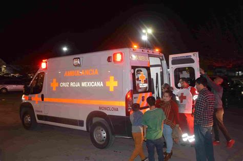 Golpea A Su Mamá En El Cine