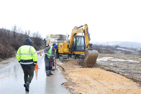 Започна реконструкцијата на коловозот до манастирот Пеленица следат низа вакви проекти низ