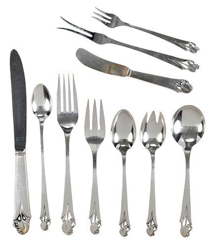 Frank Smith Wood Lily Sterling Flatware 182 Pieces Sold At Auction On