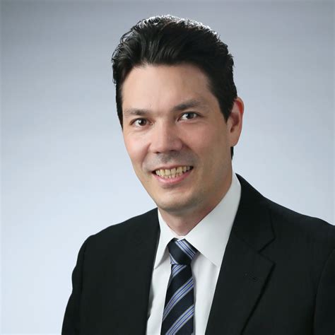 新思科技：从性能到智能，安全是汽车产业不可撼动的底座 第1页 比特网