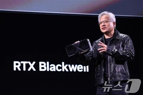 놀라운 수요 예상 넘은 엔비디아 실적…ai 거품 우려 불식 뉴스1