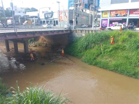 Prefeitura Municipal De Ubá Prefeitura Realiza Limpeza Dos Pilares
