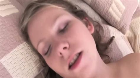 Rachelle And Karl Lesbians Strapon Sex Eporner