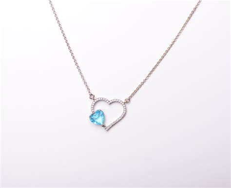 خرید گردنبند قلب با نگین آبی نقره هاشمیان