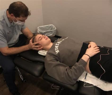 Frequency Specific Microcurrent In Charlotte At Performance Rehab