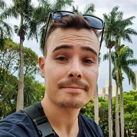 Anderson Dario Medium