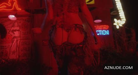 Sheri Moon Zombie Nude Aznude