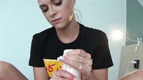 Vinna Reed Handjob Porn Videos Xhamster