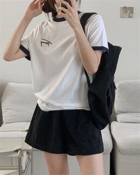 타미힐피거 타미힐피거 남녀공용 라운드넥 배색라인 시그니처 로고 반팔티 2컬러 위시버킷