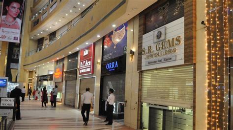 Gurgaon One More Sex Racket In Mall Spa Busted Hindustan Times