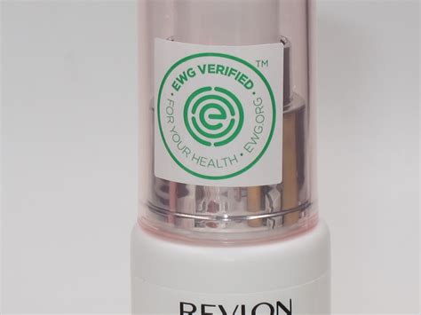 Revlon PhotoReady Prime Plus Perfecting Smoothing Primer Review Swatches Musings Of A Muse