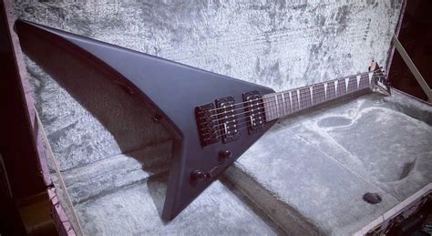 Jackson Rr Minion Js1x Review Short Scale Metal Axe