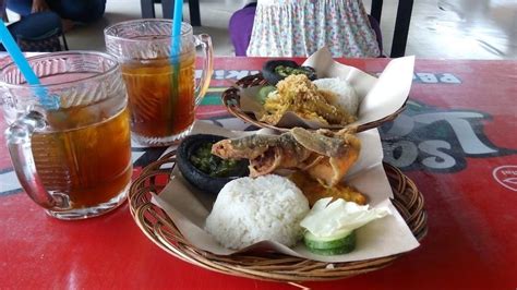 Rumah Makan Sambel Layah — Arif Setiawan