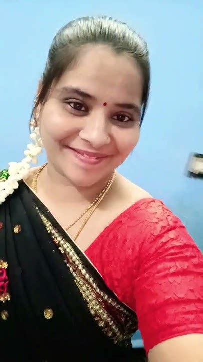 வயசு புள்ள சிரிப்பு சும்மா ஏத்துமா 🤔 Youtube