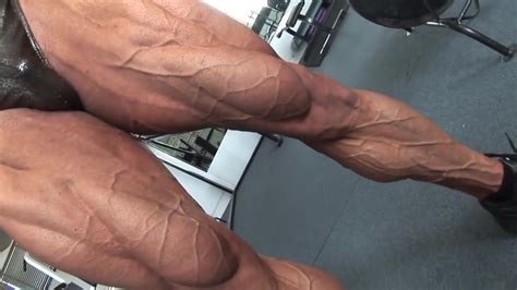 Worship Sexy Vascular Muscle Legs