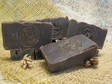 Африканское черное мыло: состав, польза, применение