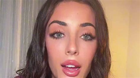 Who Is Sumner Stroh Model Who Adam Levine Cheated On Wife Behati Prinsloo With Age Biography