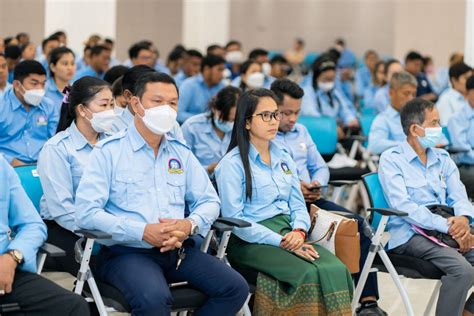 លោក សោម អូន អំពាវនាវដល់សមាជិកសហជីពកម្មករ បន្តចូលរួមជាមួយមហាគ្រួសារ ស ស យ ក