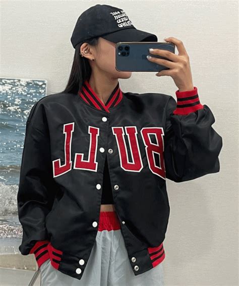 [y2k 뉴진스] 바시티 자켓 야구점퍼 오버핏 항공점퍼 에이블리
