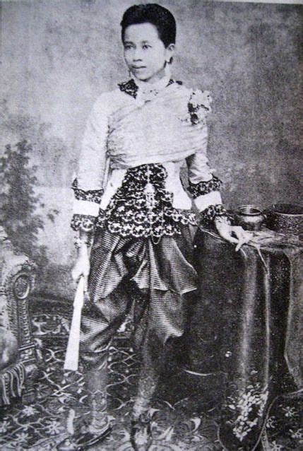 เกร็ดความรู้ว่าด้วยเรื่อง พระอิสริยยศของพระภรรยาเจ้าในรัชกาลพระบาทสมเด็จพระจุลจอมเกล้า