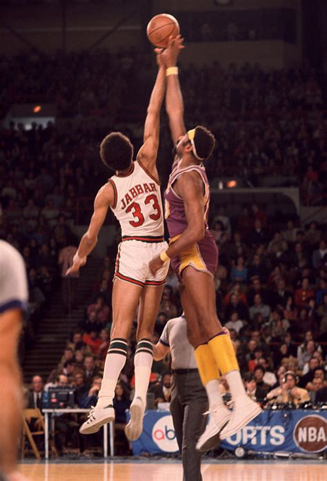 Kareem Abdul Jabbar Vs Wilt Chamberlain Lebron Vs Kareem Final Leg Of