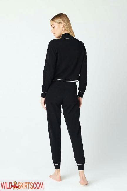 Elizabeth Turner Nude Leaked Photos And Videos WildSkirts