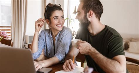 10 Signs Youre In A Relationship With A Highly Intelligent Woman