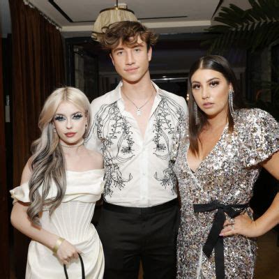 Kelsi Davies Wiki Age Height Babefriend Net Worth Updated On December