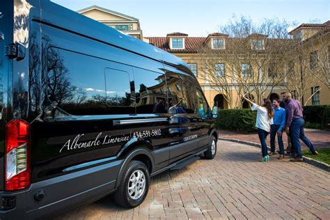10 Passenger Limousine — Charlottesville Limousine Transportation Wine