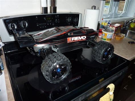 E Revo Brushless Edition